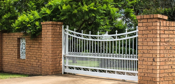 CIP Gates | Driveway gates, Security doors, Electric gate, Gates ...