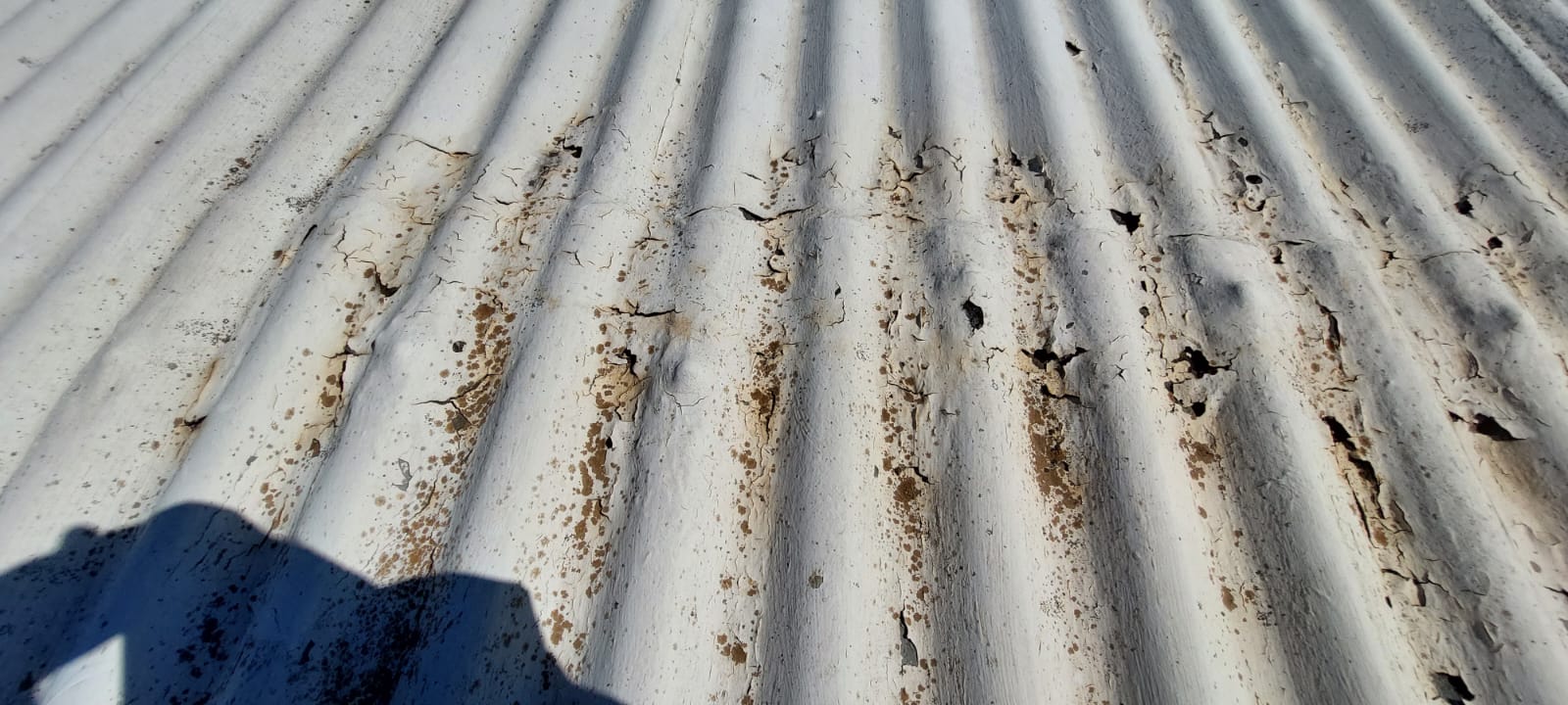 How to prevent metal roof corrosion and keep it rust-free? - Procompare ...