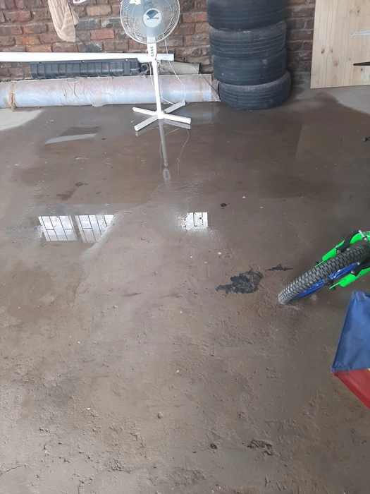 How to solve water pooling with roof waterproofing? - Procompare.co.za