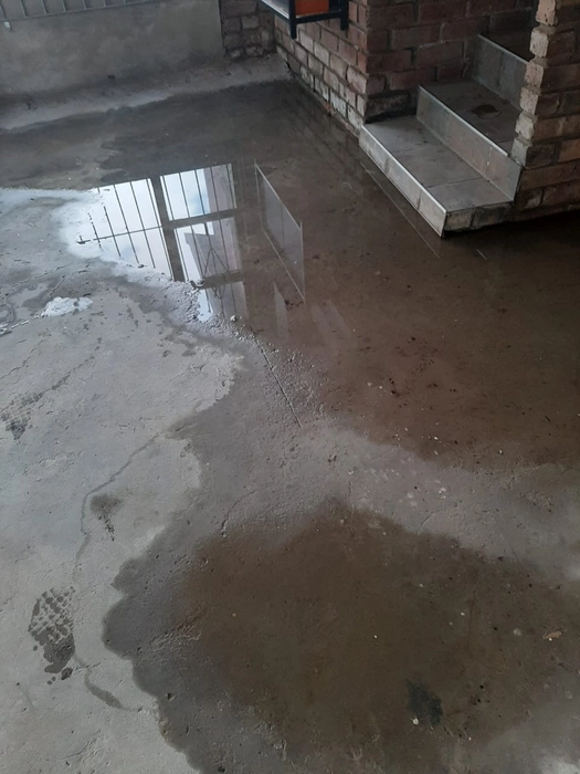 How to solve water pooling with roof waterproofing? - Procompare.co.za